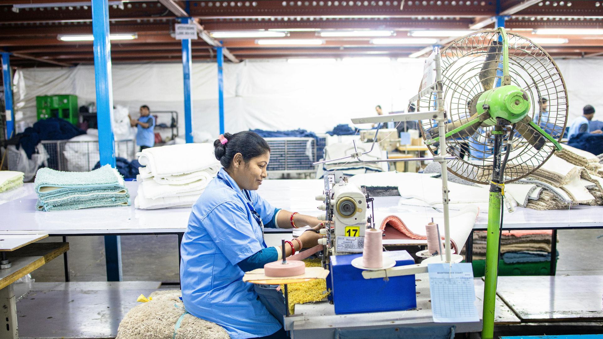 Low MOQ Clothing Manufacturers | For Startup Apparel Brands
